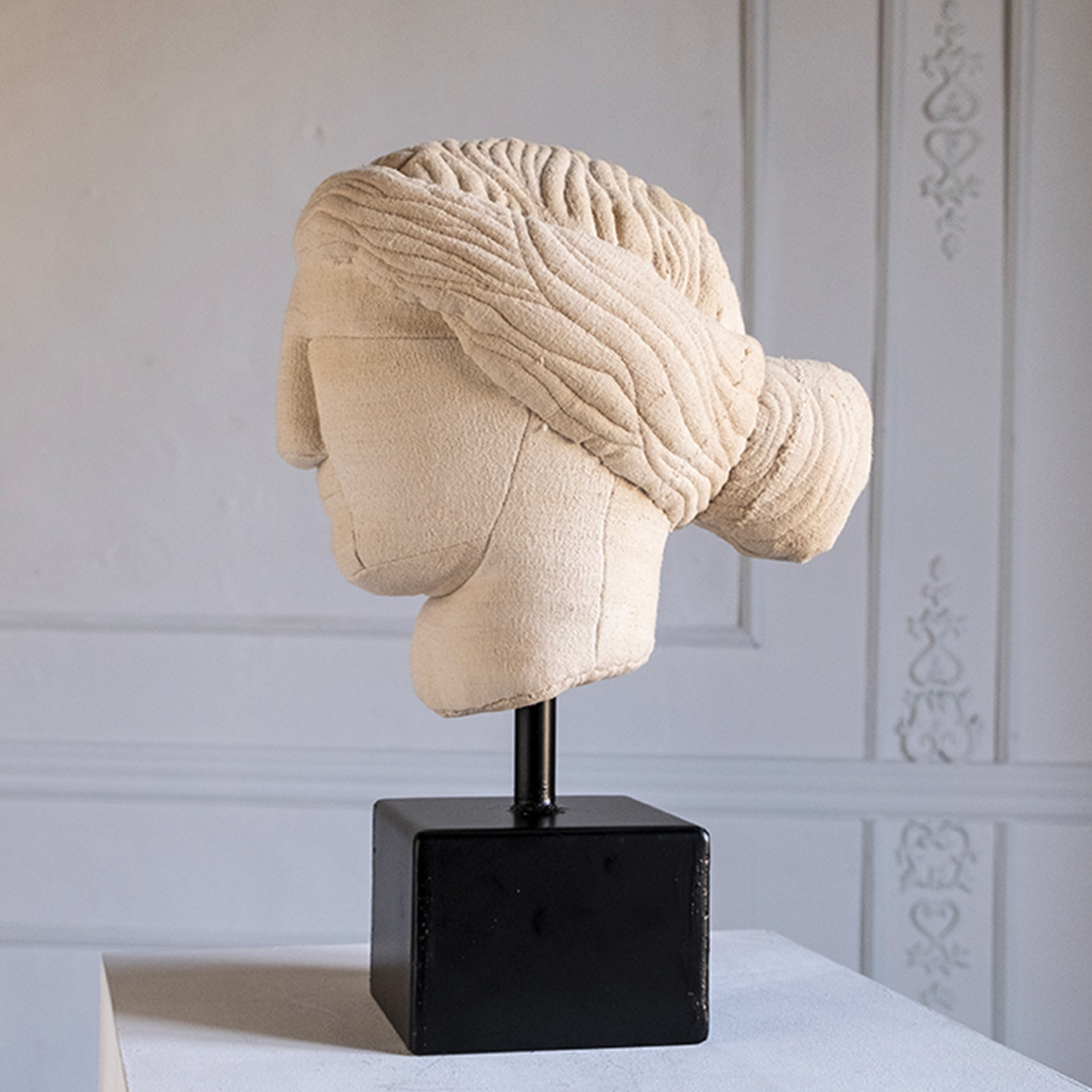 Aphrodite by Sergio Roger - Rossana Orlandi